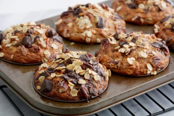 9 Best Ceramic Muffin Pans That Will Make Your Life So Much Easier